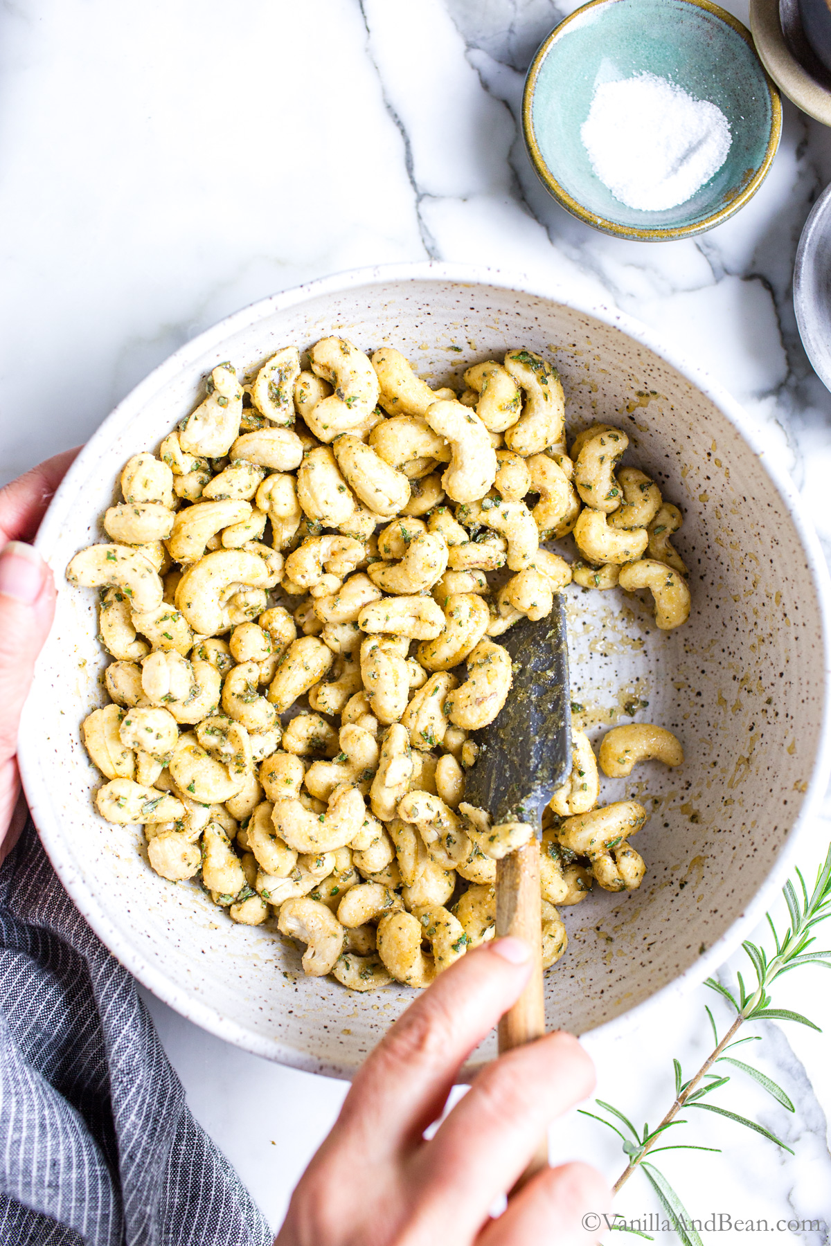 Sweet and Spicy Maple-Roasted Rosemary Cashews