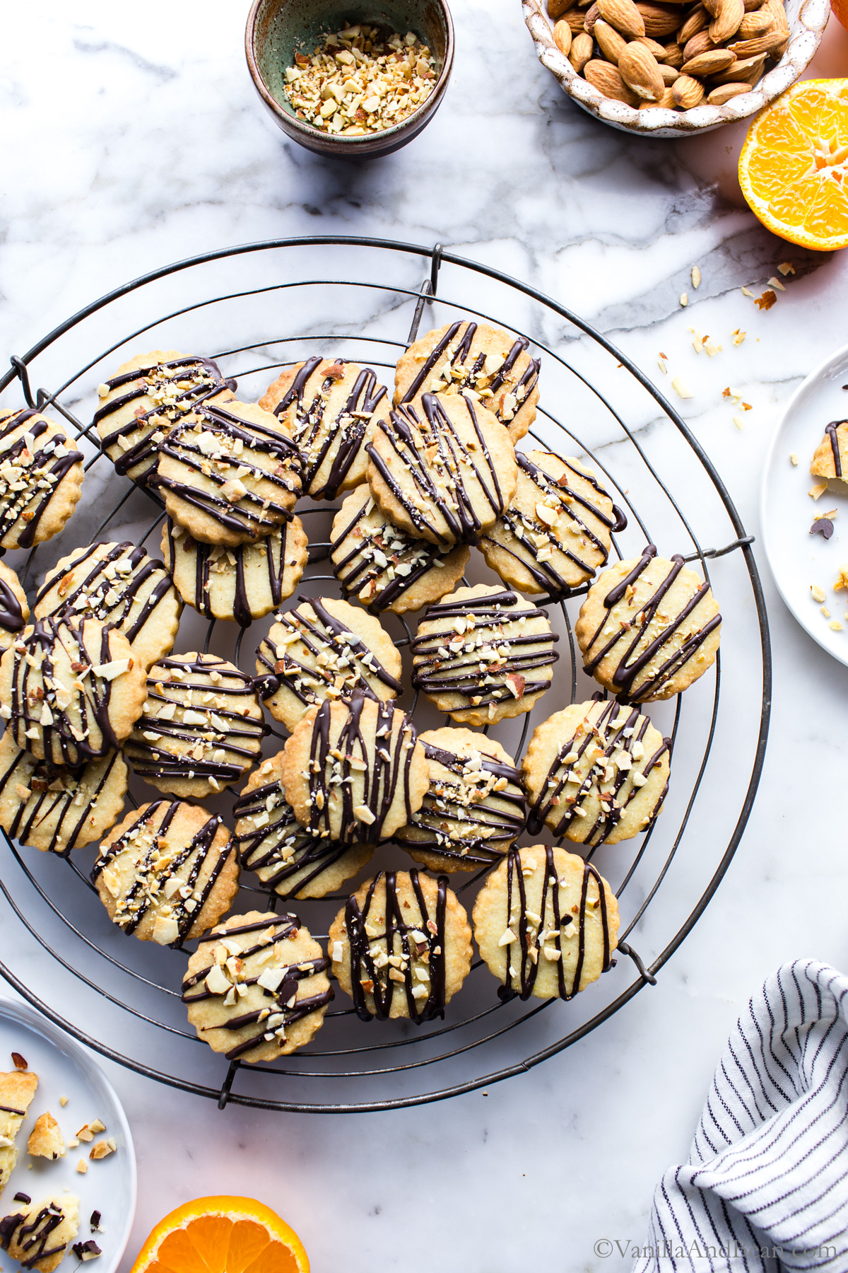 Almond Shortbread Cookies with Orange (roll. cut. bake.)